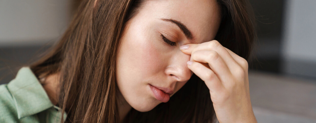 Cluster Headaches: Causes, Symptoms, and Treatment Options - Advantage ...